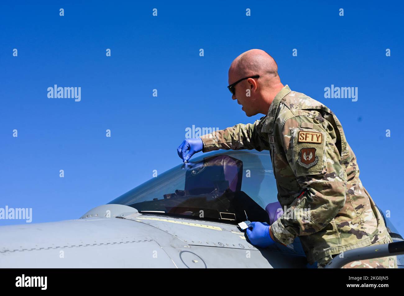 U.S. Air Force Master Sgt. William Telschow, 31st Fighter Wing Flight ...