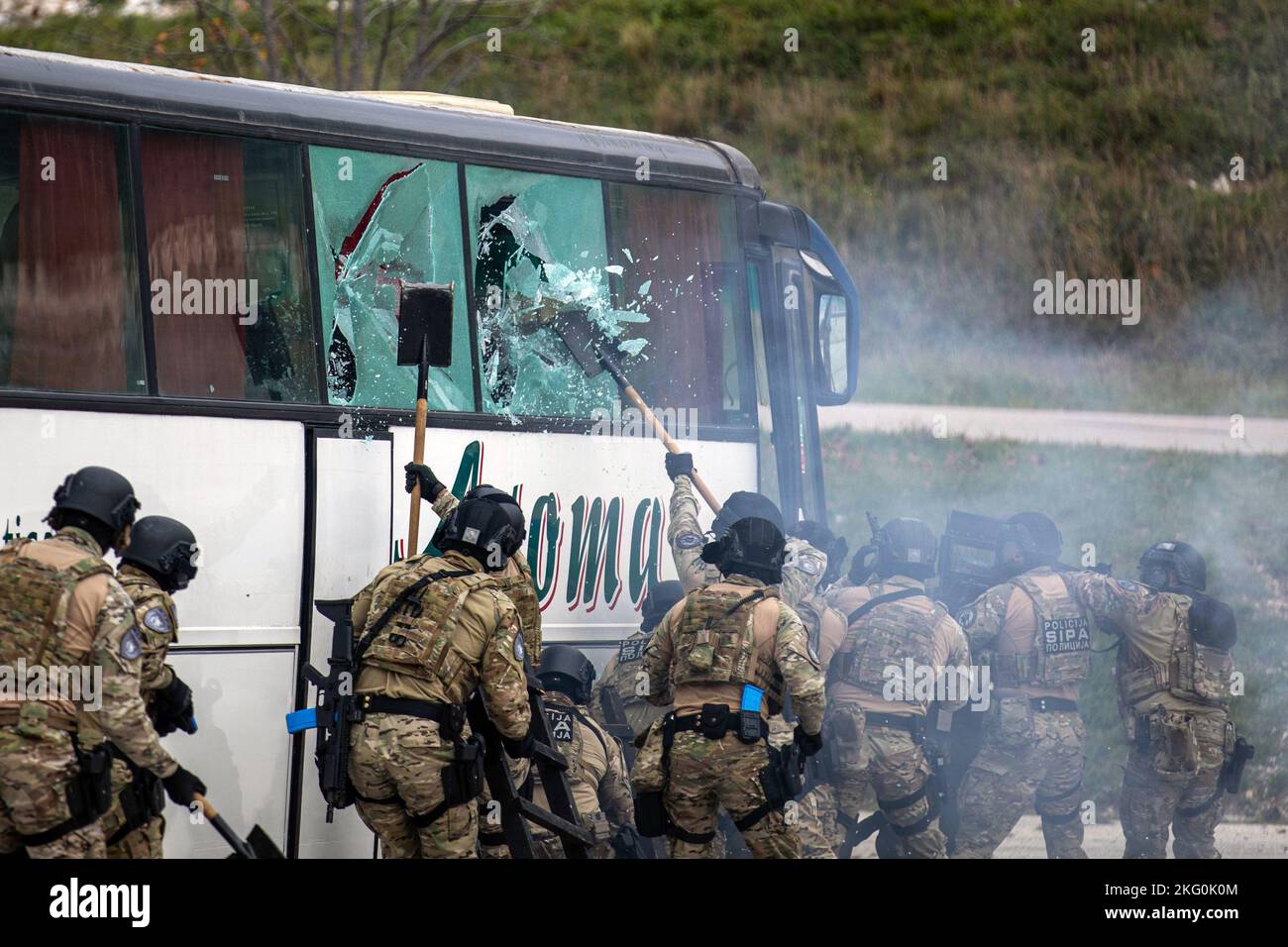 Members of the Special Support Units (SSU) of Bosnia-Herzegovina State ...