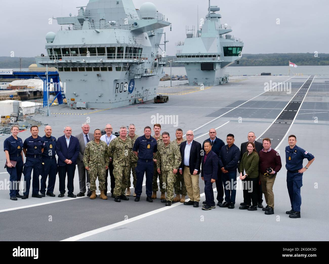 HMS Prince of Wales Commanding Officer Captain Richard Hewitt OBE Royal ...