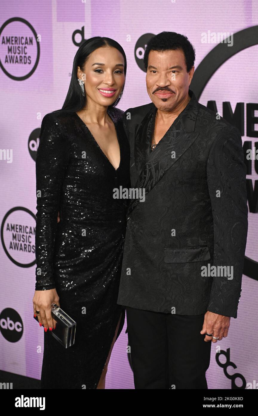 Los Angeles, USA. 20th Nov, 2022. Lisa Parigi & Lionel Ritchie at the ...