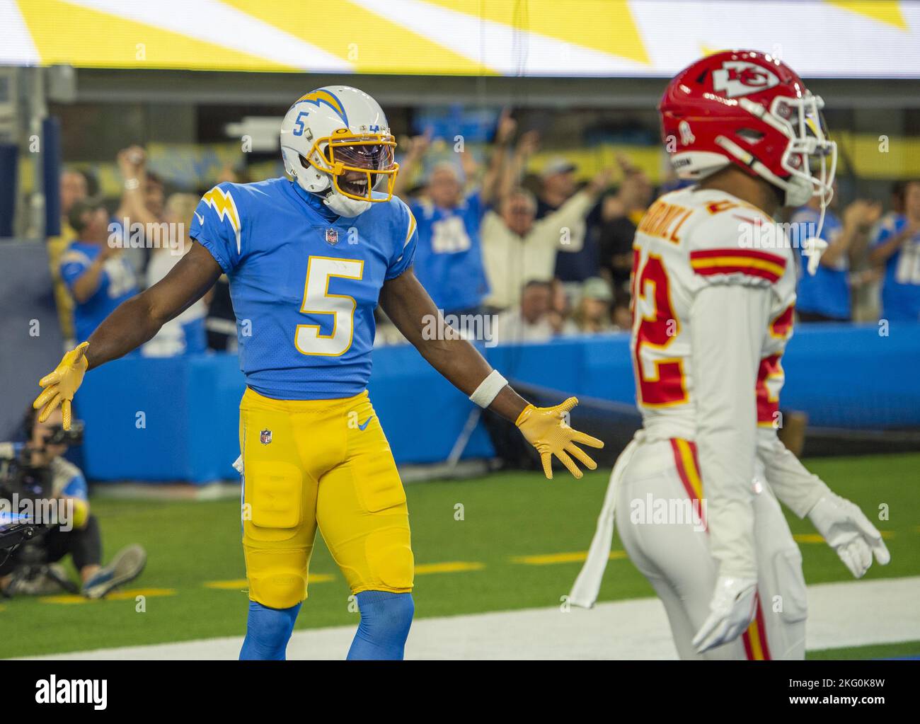 Inglewood, United States. 20th Nov, 2022. Los Angeles Chargers' wide ...