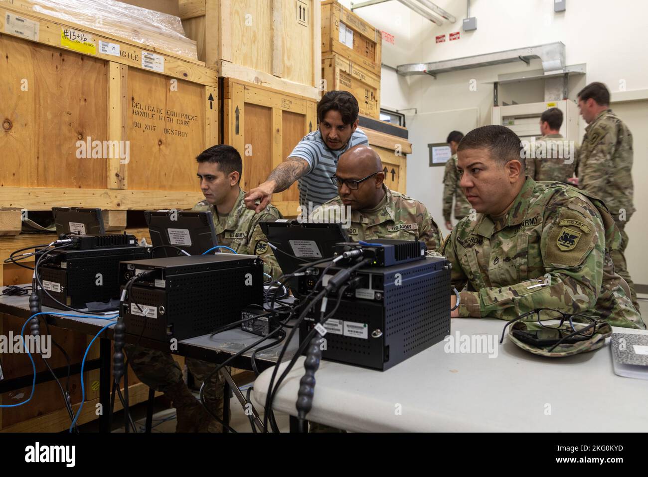 Gatr portable antenna system hi-res stock photography and images - Alamy