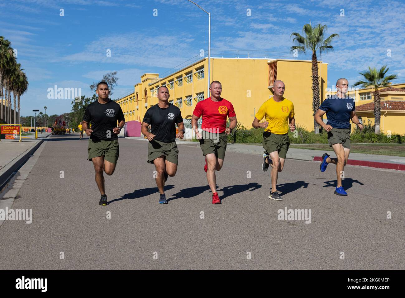 U S Marine Corps Drill Masters With Recruit Training Regiment Lead A