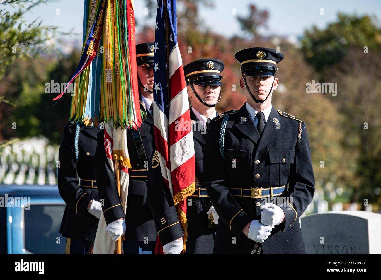 A color guard from the 3d U.S. Infantry Regiment (The Old Guard ...