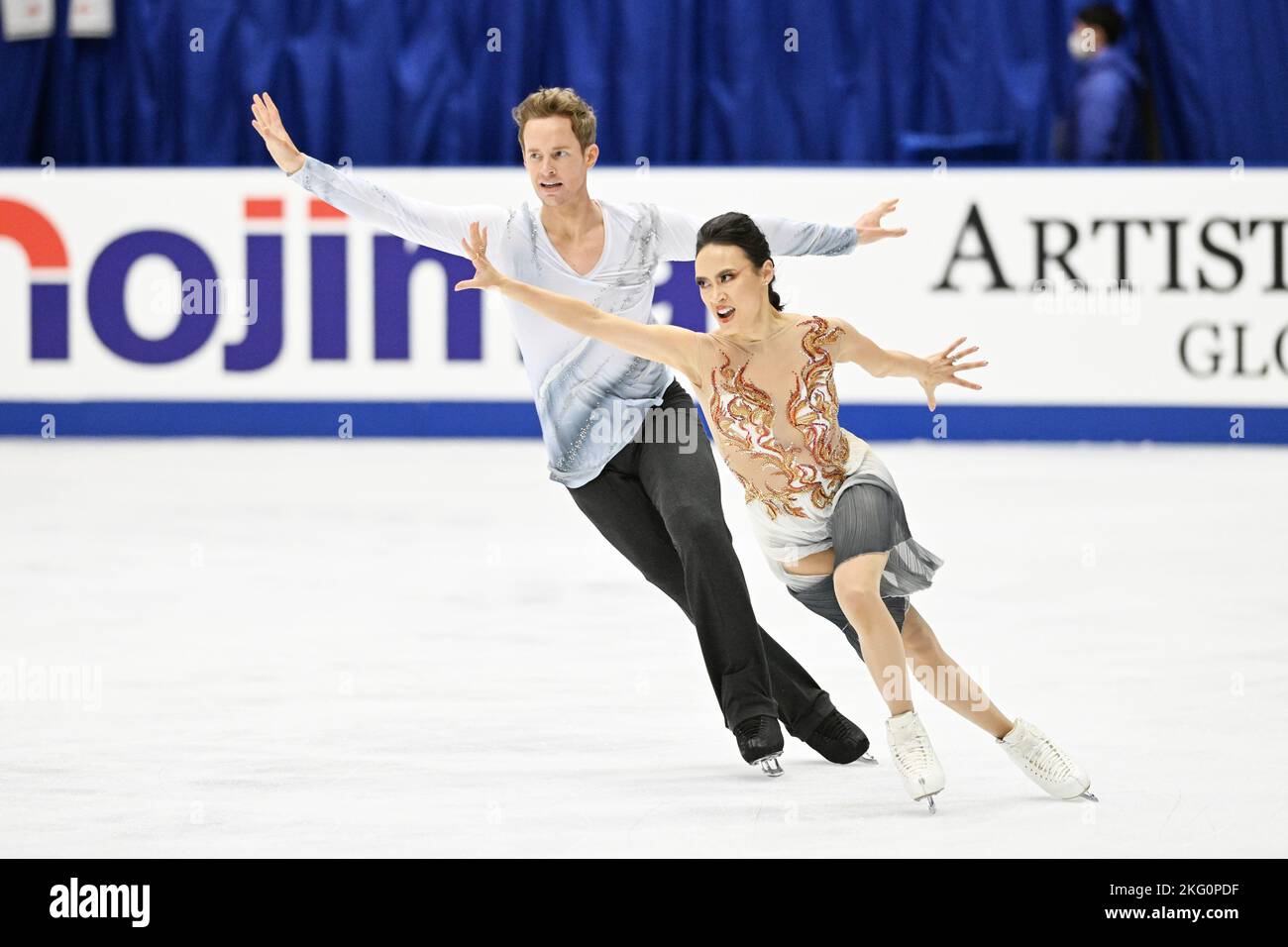 Hokkaido, Japan. Credit: MATSUO. 19th Nov, 2022. Madison Chock & Evan ...