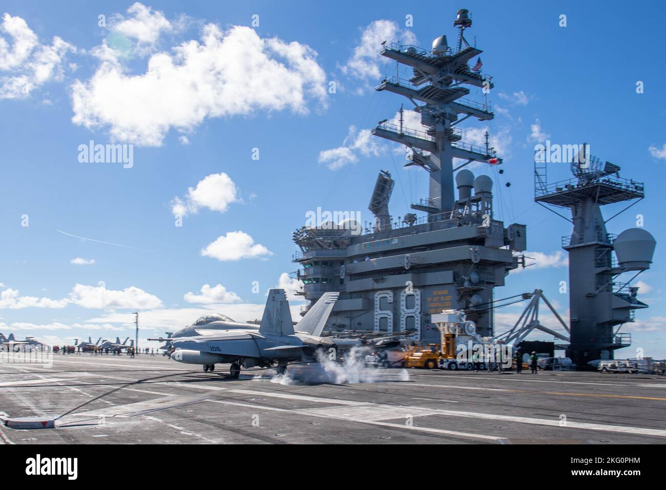 221020-N-DU622-1309 PACIFIC OCEAN (Oct. 20, 2022) An F/A-18F Super ...