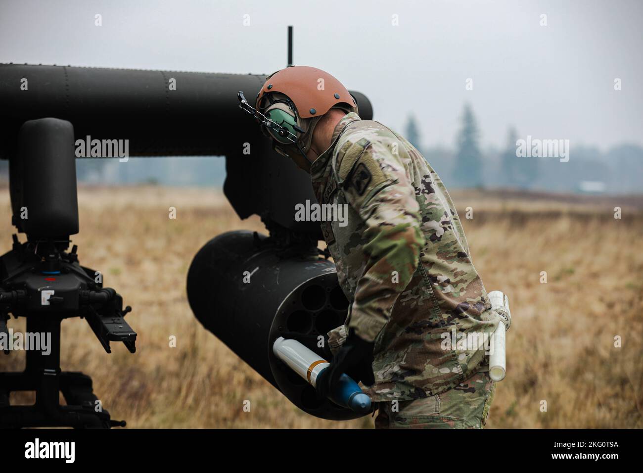 Soldiers assigned to 1-229 Attack Battalion, 16th Combat Aviation ...