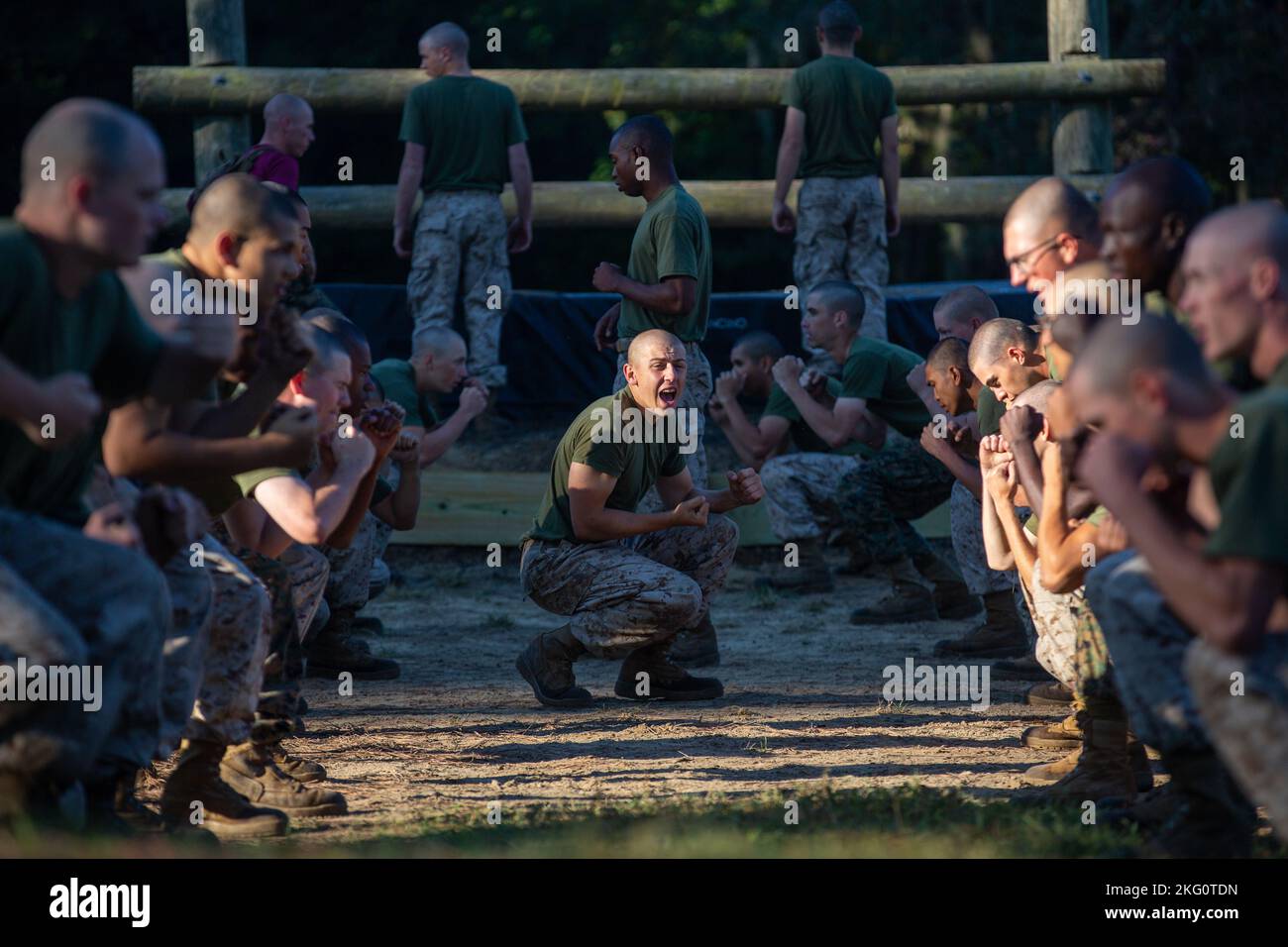 Recruits with Oscar Company, 4th Recruit Training Battalion, execute ...