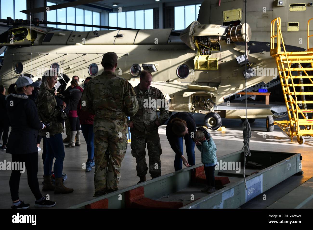 12th Combat Aviation Brigade’s Soldiers’ spouses had a chance to visit ...