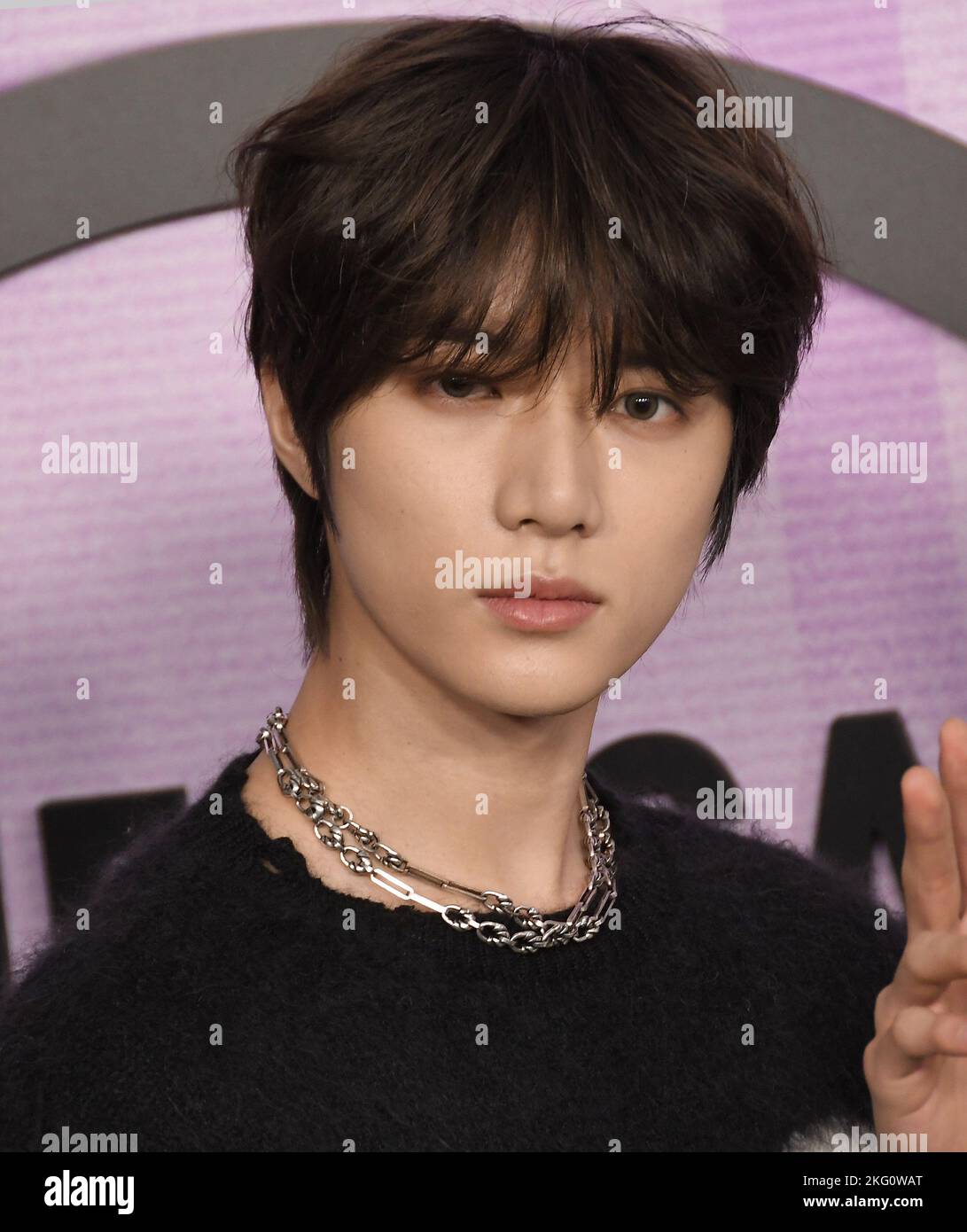 Los Angeles, USA. 20th Nov, 2022. TOMORROW X TOGETHER aka TXT - Beomgyu at the 2022 American ...