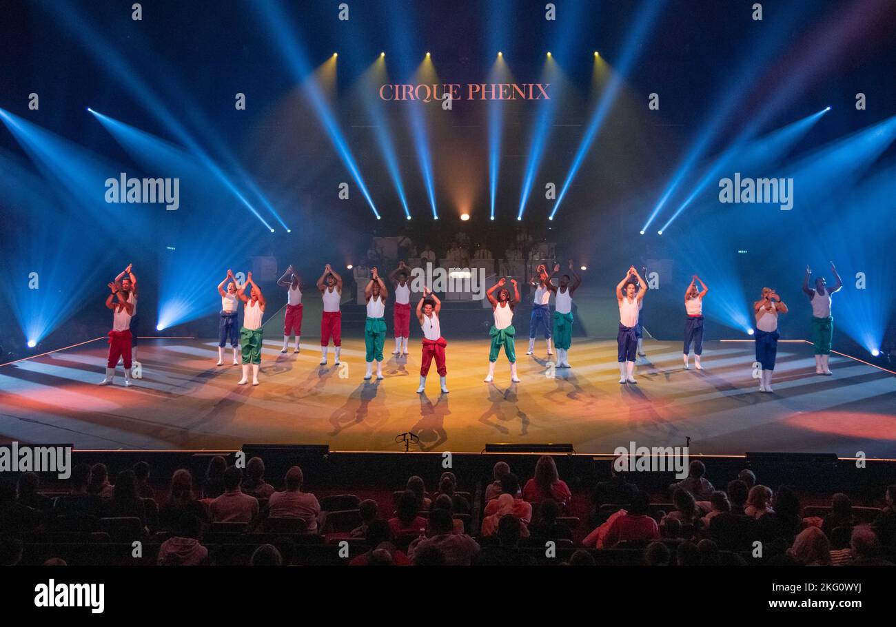 South African circus ZipZap performing their show Rhapsodie with Phenix ...