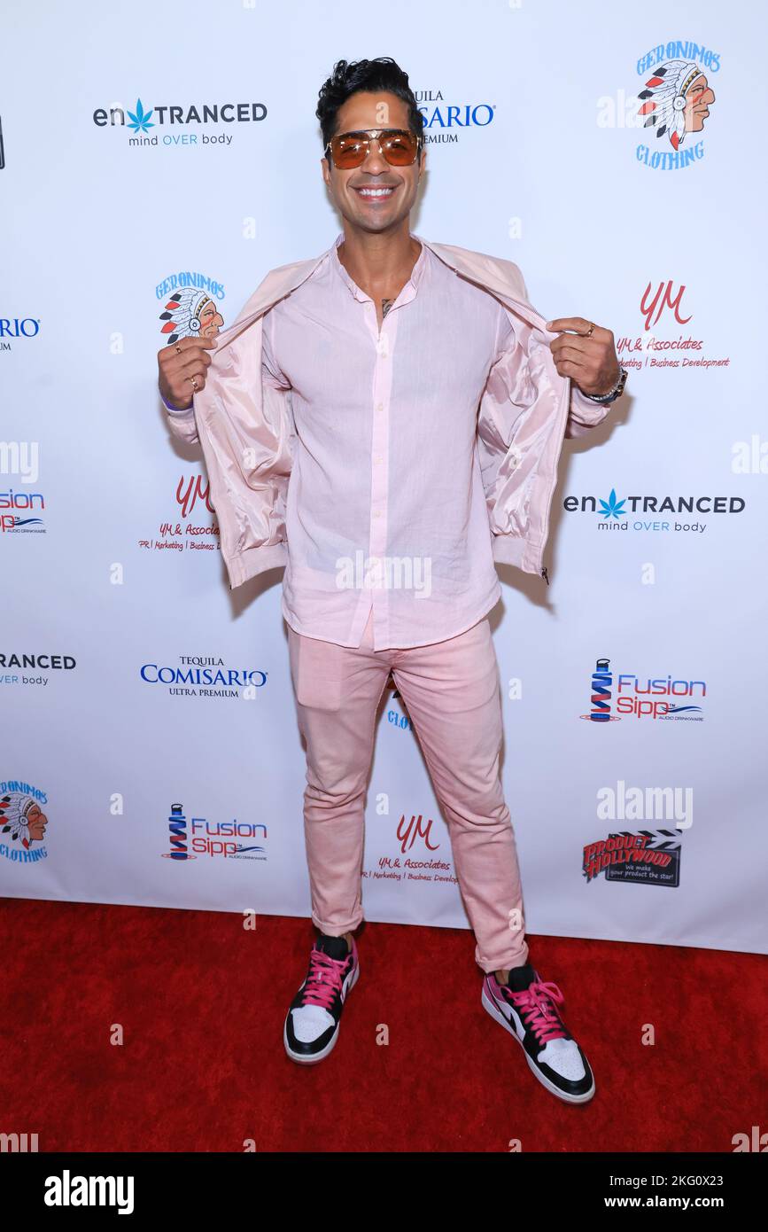 Los Angeles, California, USA. November 19th, 2022. Anthony Bless ...