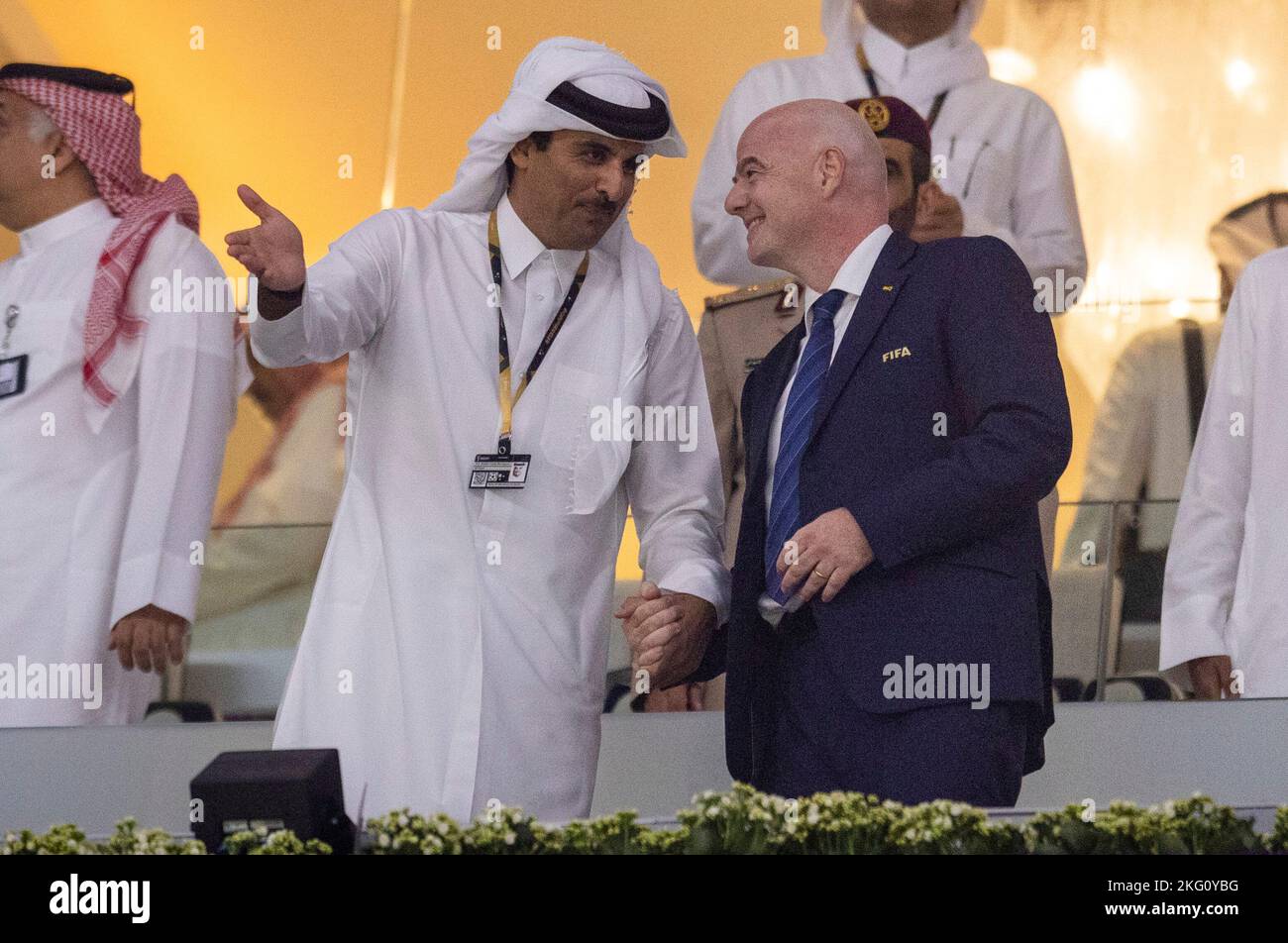 Doha, Qatar. 20th Nov, 2022. Emir Sheikh Tamim bin Hamad Al Thani und Fifa President Gianni ...
