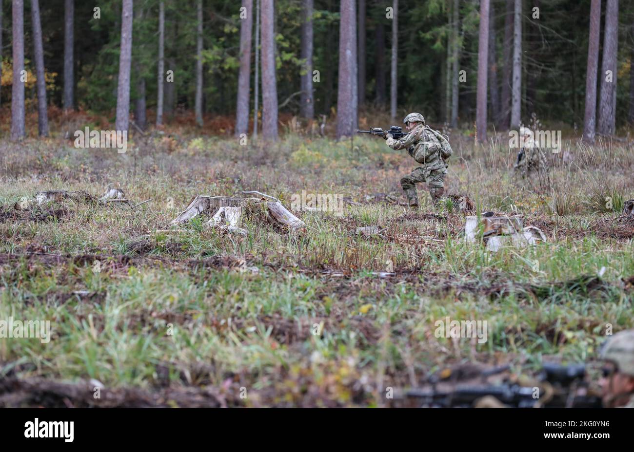U.S. Army Pfc. Harley R. Lanham, left, Pfc. Stephen M. Kellerman, both ...