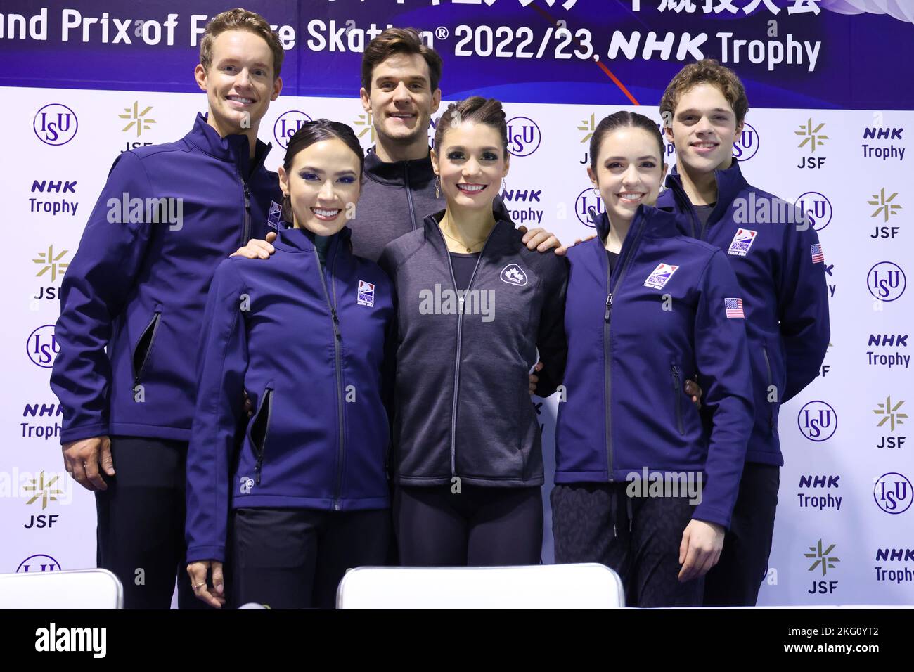 Hokkaido, Japan. 18th Nov, 2022. (L-R) Madison Chock & Evan Bates (USA ...