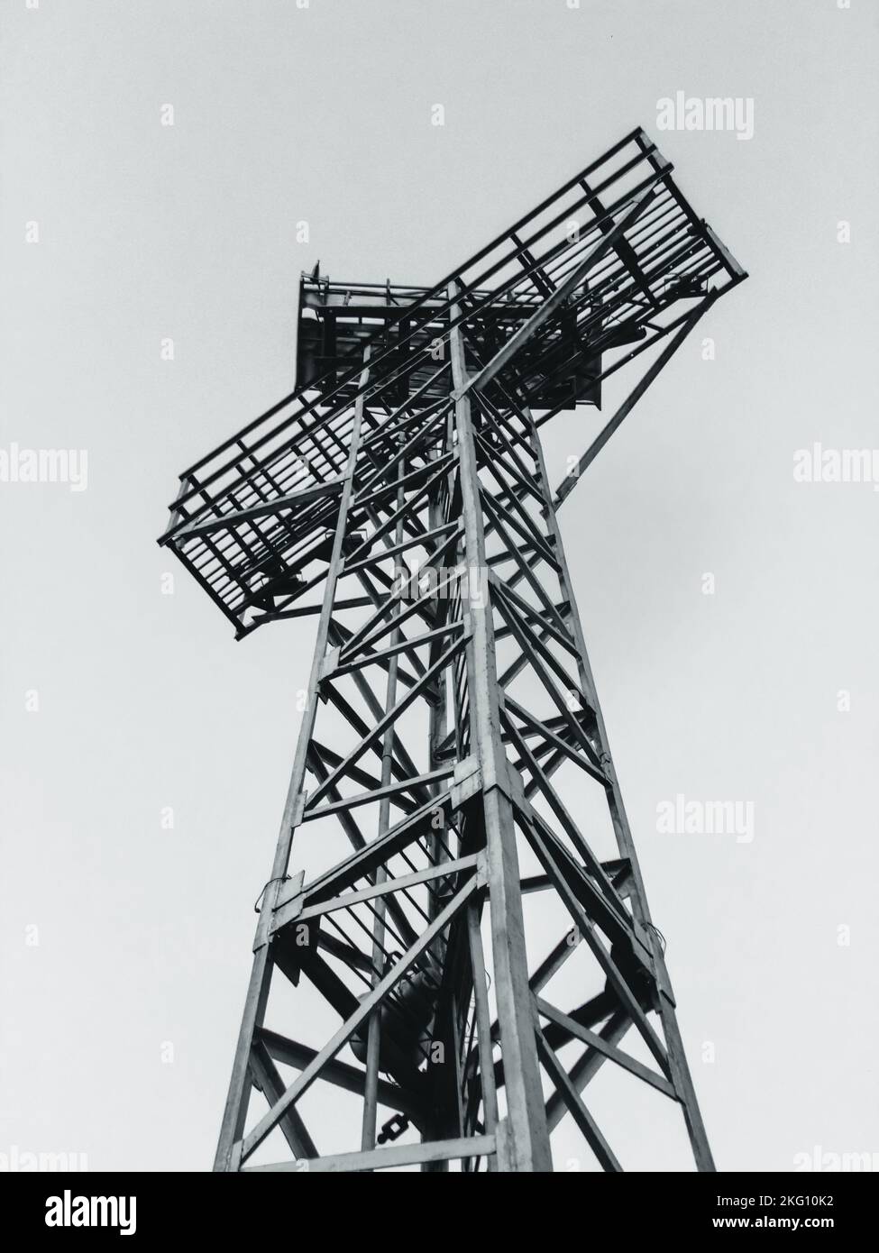 Vertical grayscale high angle hi-res stock photography and images - Alamy