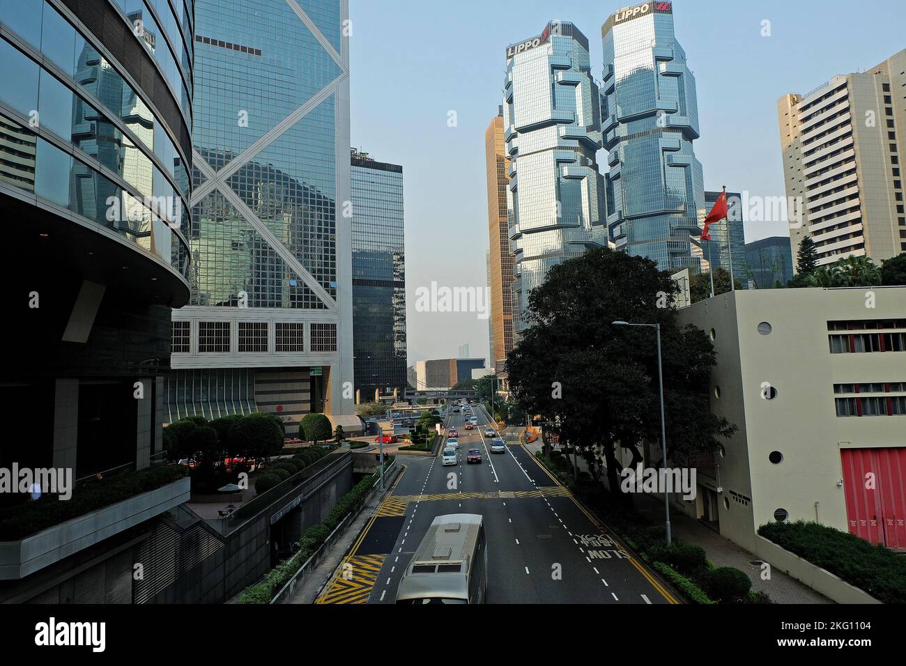 Exterior architecture at Tsim Sha Tsui street, One of the most popular ...