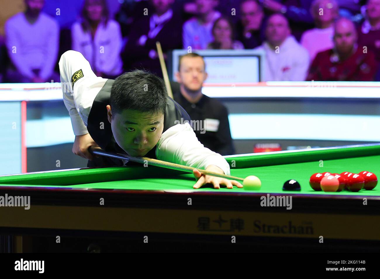 Mark allen snooker 2022 hi-res stock photography and images - Alamy