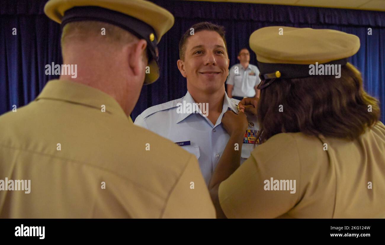 221021-N-EJ241-1097 DIEGO GARCIA, British Indian Ocean Territory (Oct ...