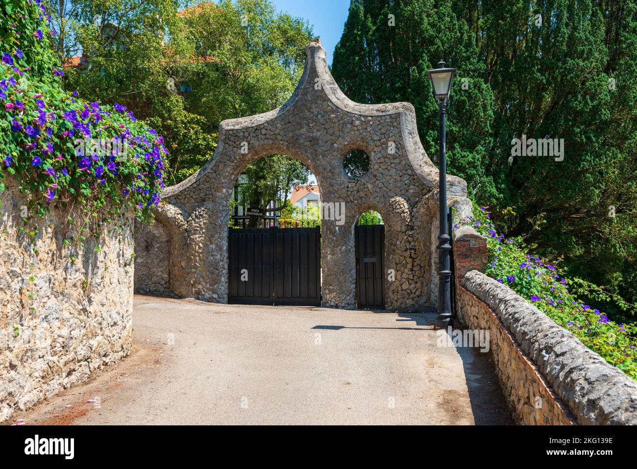 View of a gate Stock Photo - Alamy