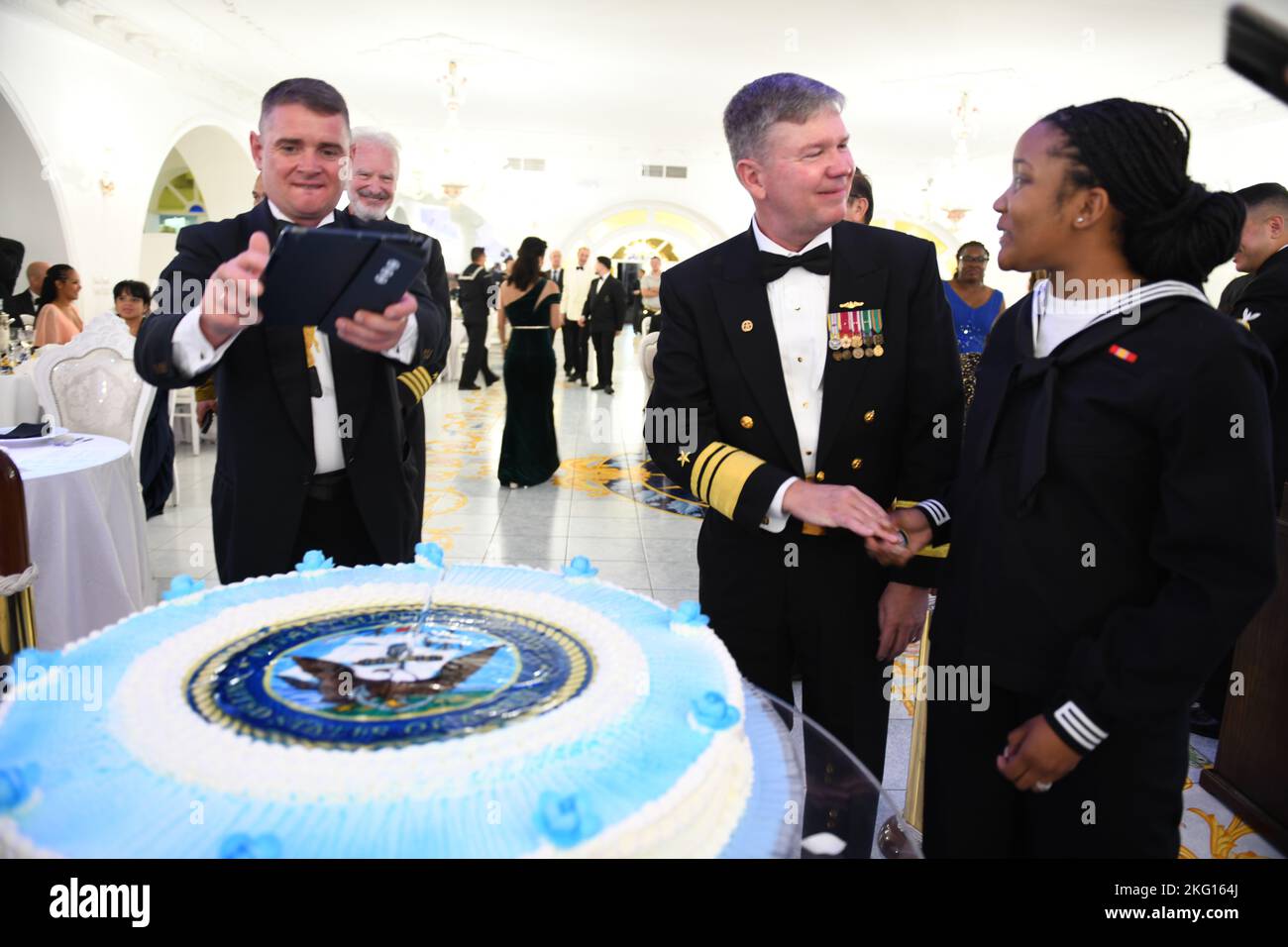 Thomas ishee hi-res stock photography and images - Alamy