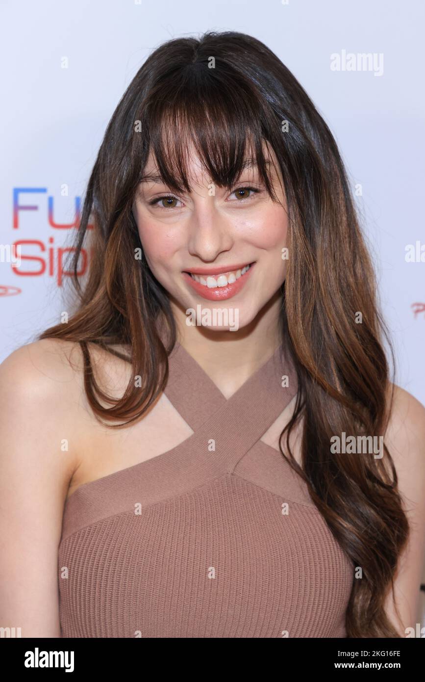 Los Angeles, California, USA. November 19th, 2022. Jennifer Michele ...