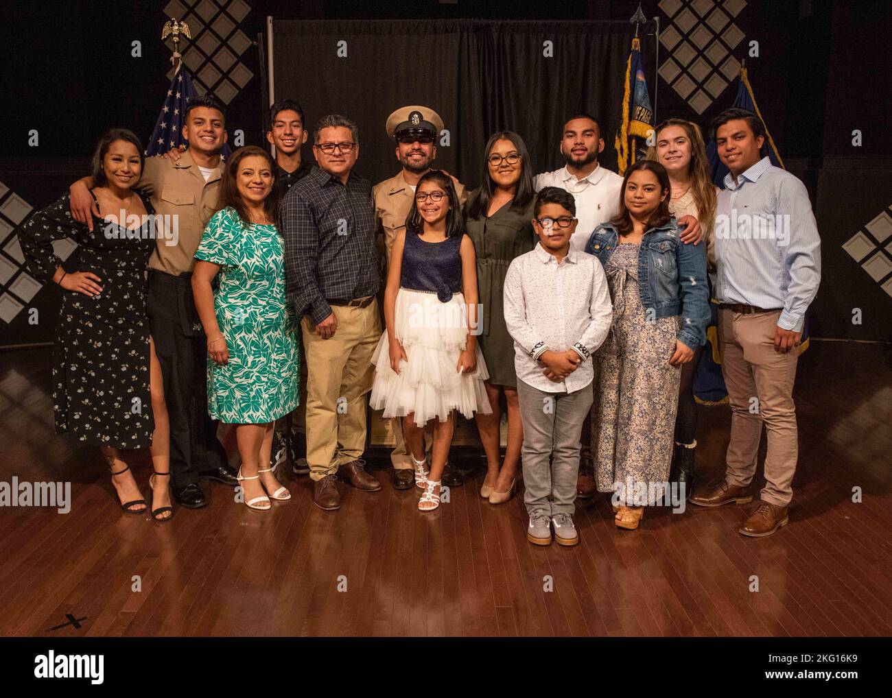 U.S. Navy Chief Aviation Boatswain’s Mate (Handling) Darwin Flores ...