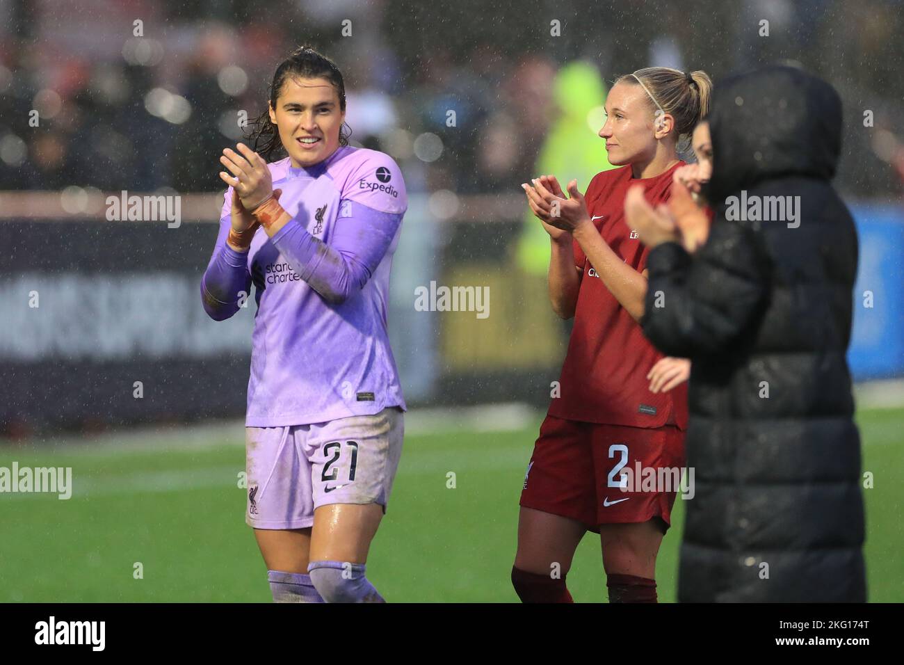 Crawley fans 2022 hi-res stock photography and images - Alamy
