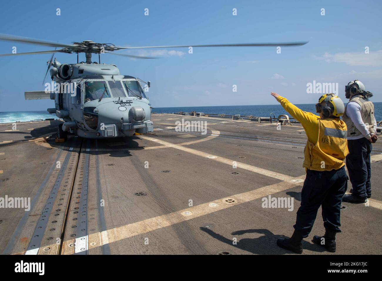 221022-N-EH998-1055 GULF OF OMAN (Oct. 22, 2022) Boatswain’s Mate ...