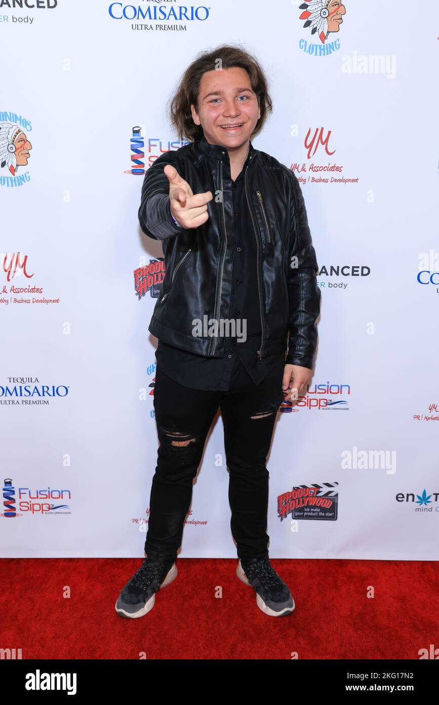 Los Angeles, California, USA. November 19th, 2022. Bryson Robinson ...
