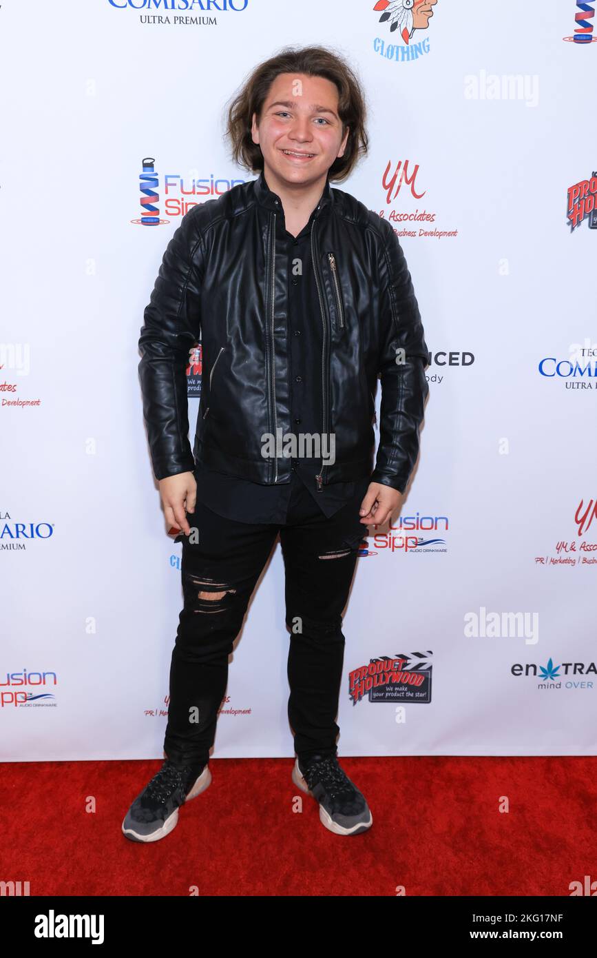 Los Angeles, California, USA. November 19th, 2022. Bryson Robinson ...