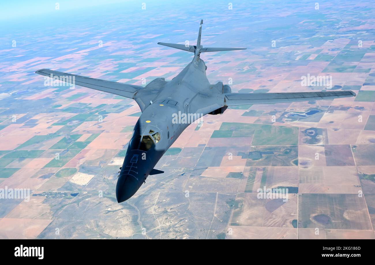 A B-1 Lancer from the 28th Bomb Squadron assigned to Dyess Air Force ...