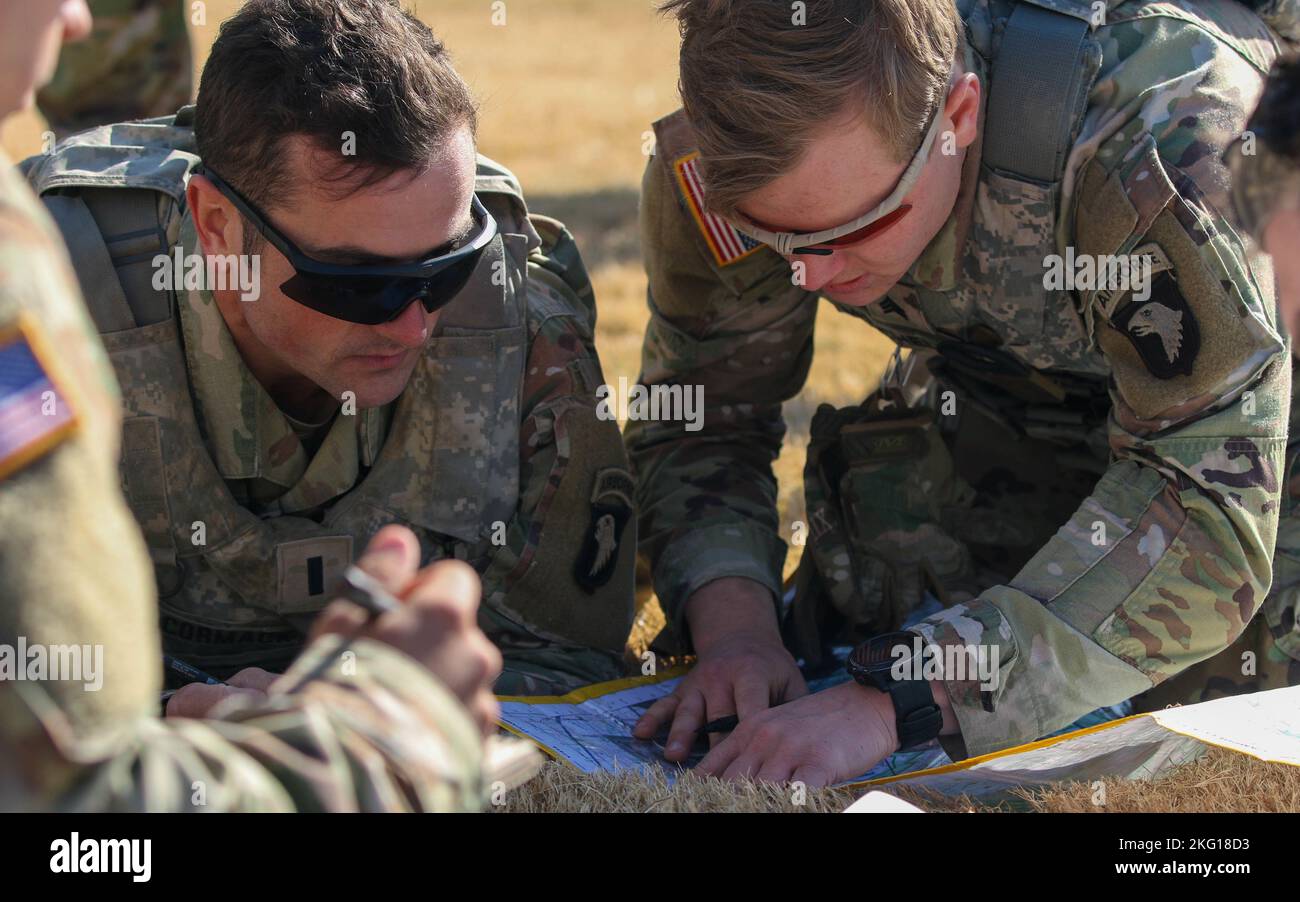 Soldiers from across the 101st Division Artillery Brigade, 101st ...