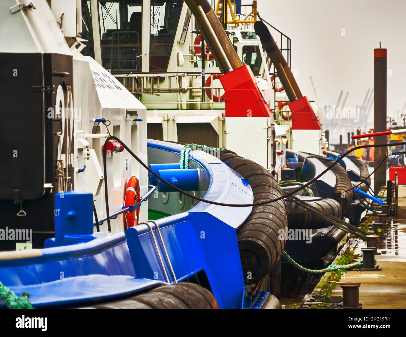 Ocean going vessels hi-res stock photography and images - Alamy