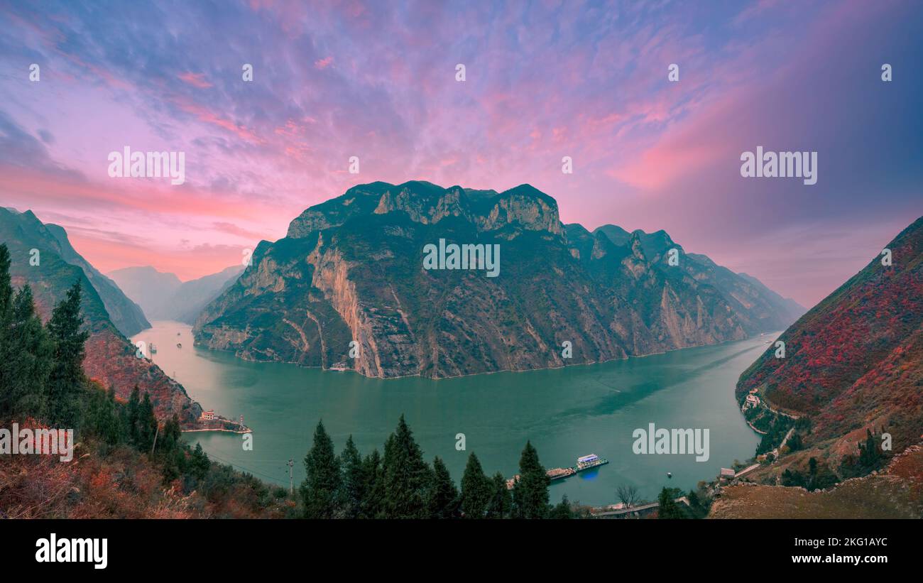 Aerial photos show the beautiful scenery of the Wu Gorge along the ...