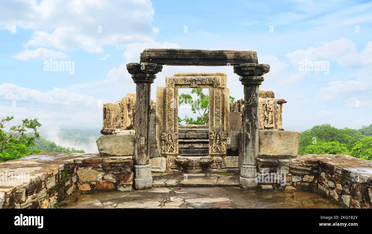 Ruins of Juna Bhilwara Temple, Kumbhalgarh Fort, Rajasthan, India Stock ...