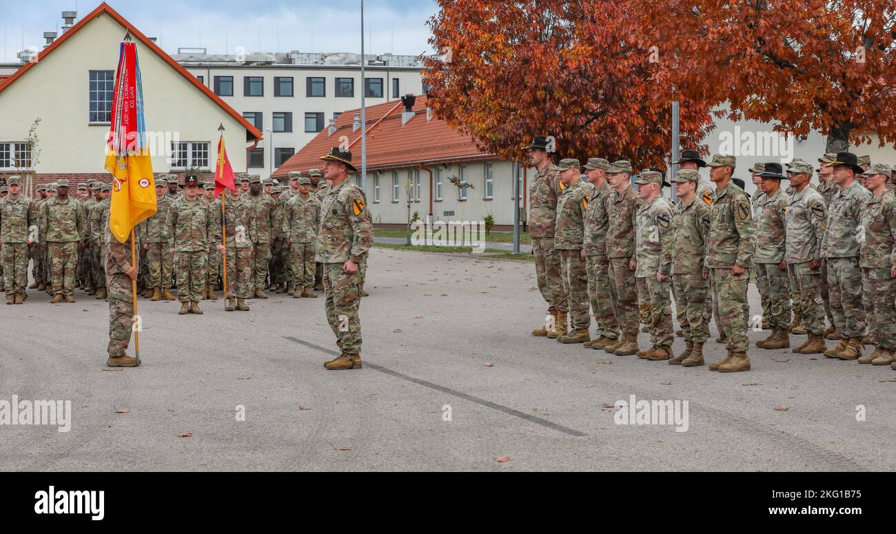 U.S. Army Soldiers assigned to 3rd Battalion, 8th Cavalry Regiment, 3rd ...
