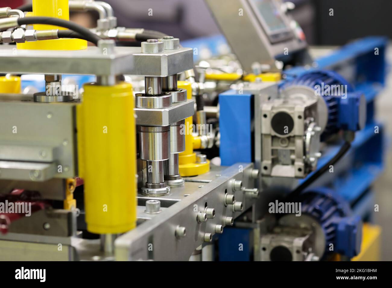 Forming process hi-res stock photography and images - Alamy