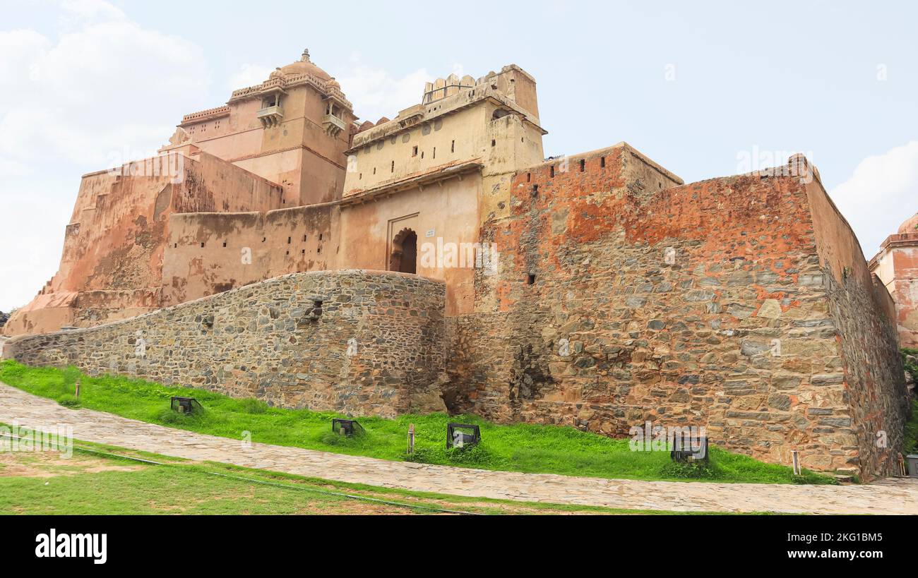 View of Badal Palace of Kumbhalgarh Fort, Rajasthan, India Stock Photo ...