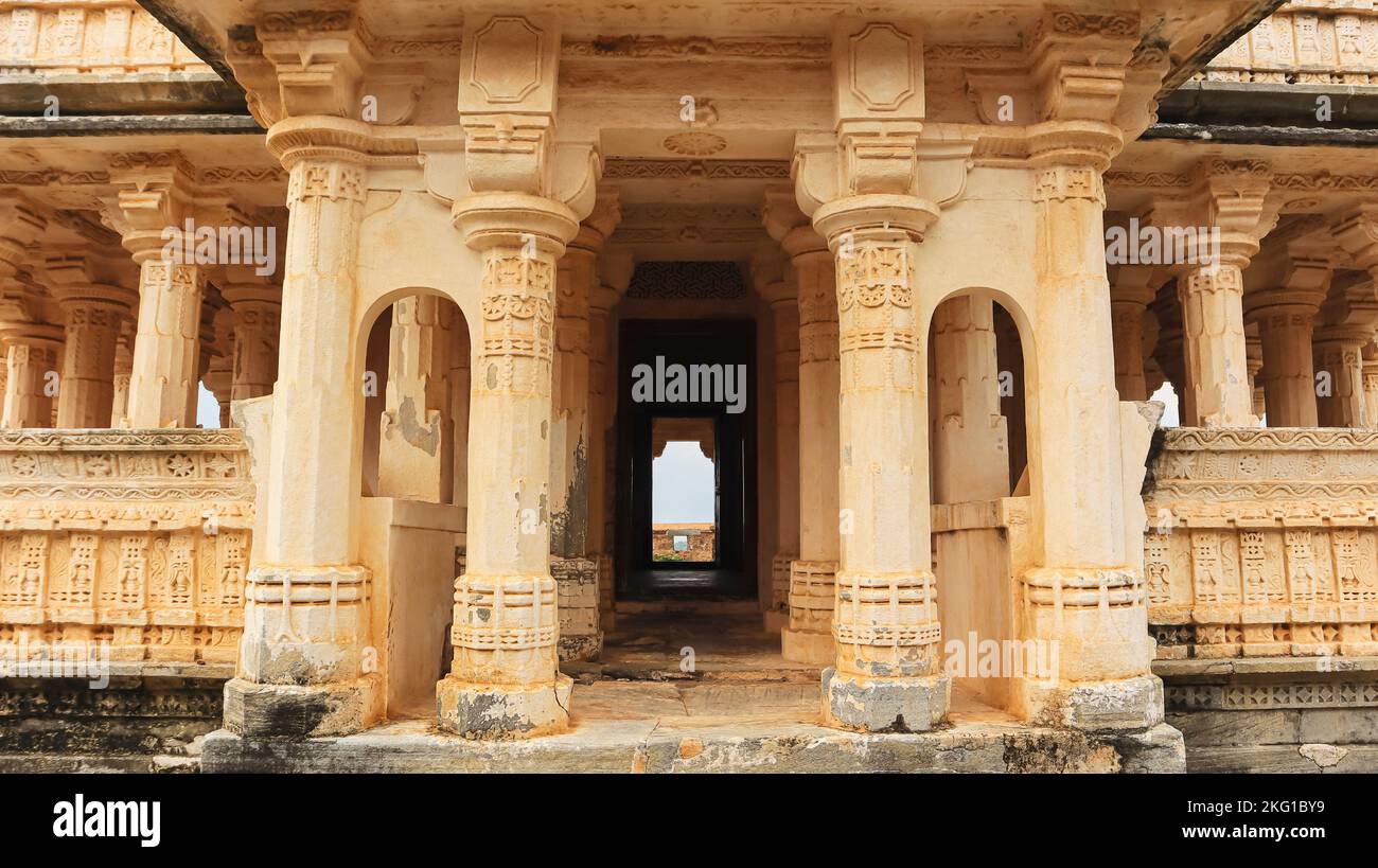 Vedi jain temple hi-res stock photography and images - Alamy
