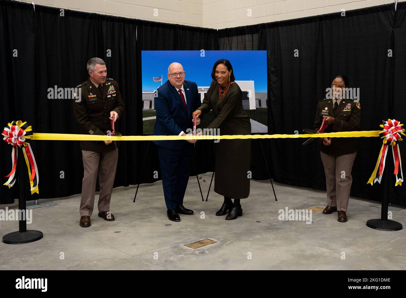 (L-R) U.S. Army Maj. Gen. Timothy E. Gowen, the adjutant general of ...