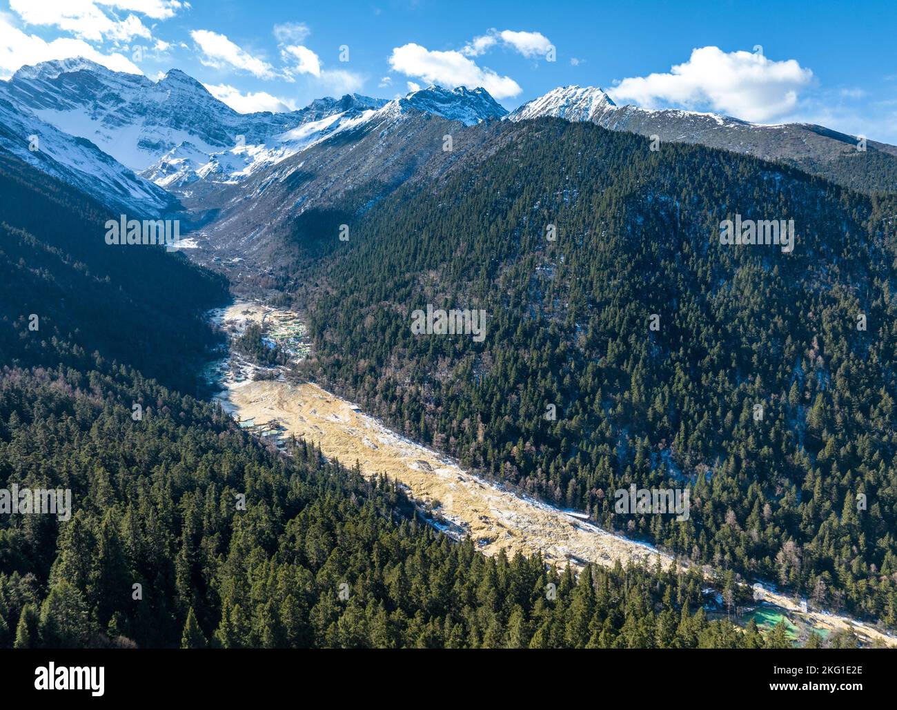 Aerial photos show the winter scenery of Huanglong Scenic and Historic ...