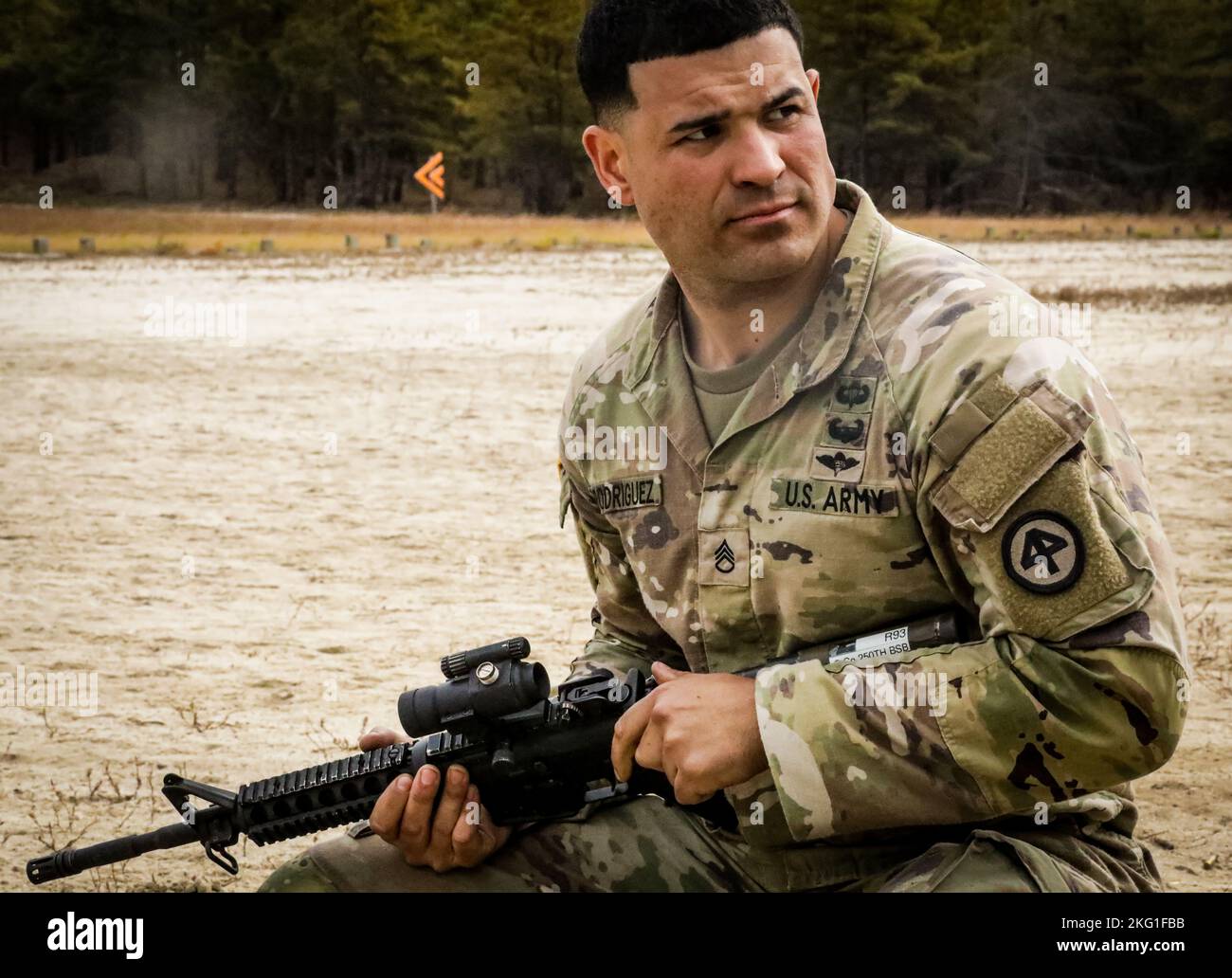 New Jersey Army National Guard Soldiers, with 1-114th Infantry Regiment ...