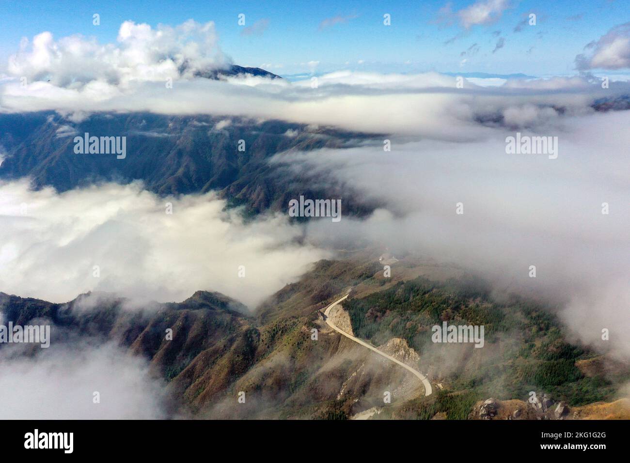 Aerial photos show the splendid views of Tianhu Naitonal Wetland Park ...