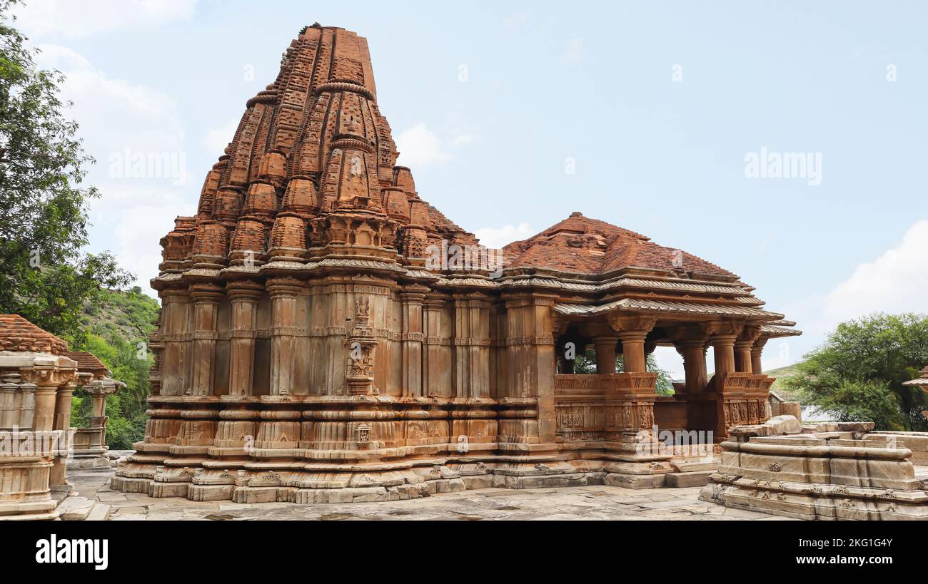 Side View of Sas Bahu or Sahastra Bahu Temple, Nagda, Rajasthan, India ...