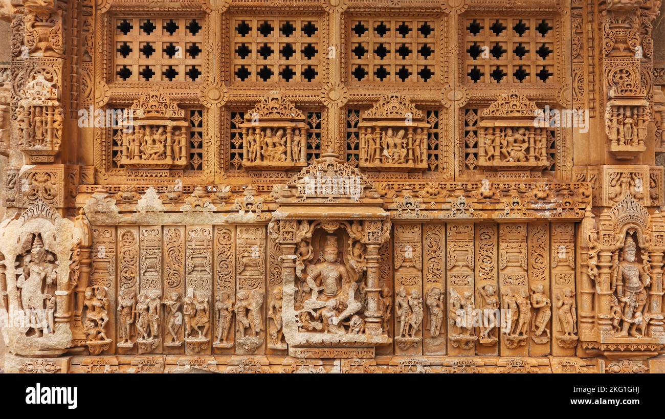 Sculpture of Hindu Gods on the Sas Bahu or Sahastra Bahu Temple, Nagda ...