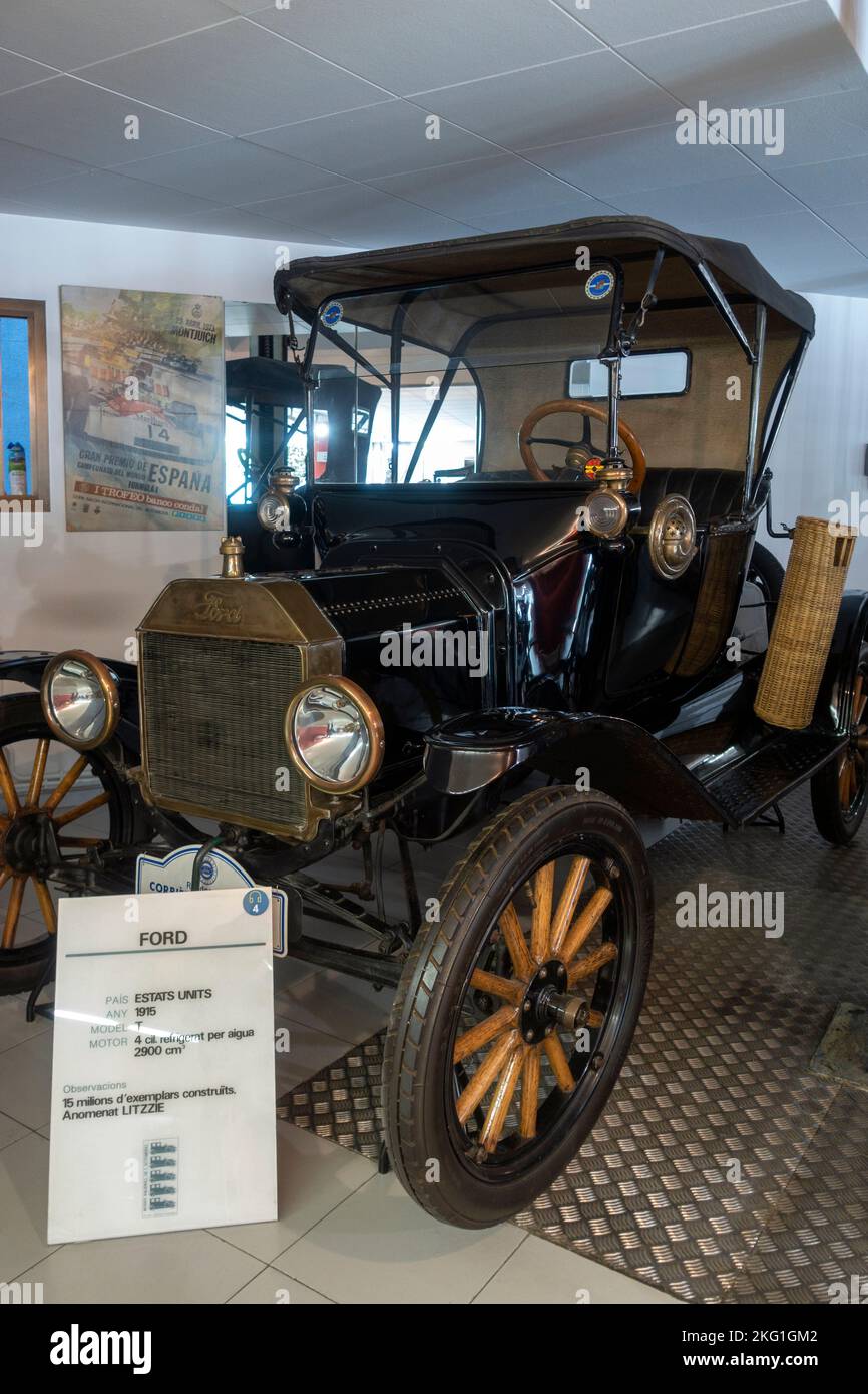 Ford model T (1915).Automobile Museum.Encamp.Andorra Stock Photo - Alamy