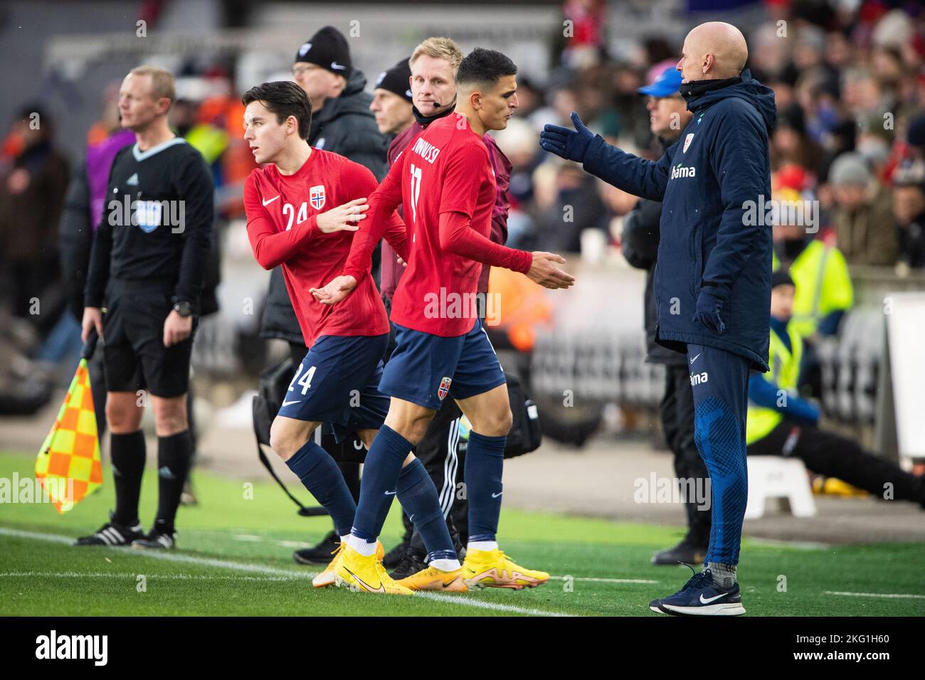 Oslo, Norway. 20th Nov, 2022. Hugo Vetlesen (24) of Norway replaces ...