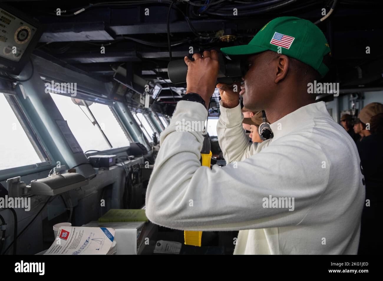 221023-N-IX644-1111 ADRIATIC SEA (Oct. 22, 2022) Lt. David Oba ...