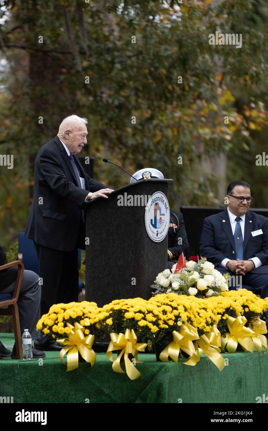 Retired Gen. Alfred M. Gray, the 29th Commandant of the Marine Corps ...